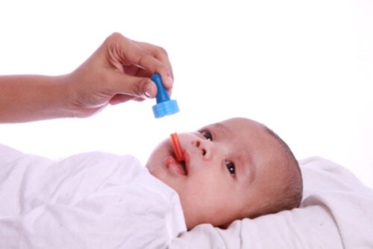 When to Start Gripe Water for Baby? Is it a Colic Solution?